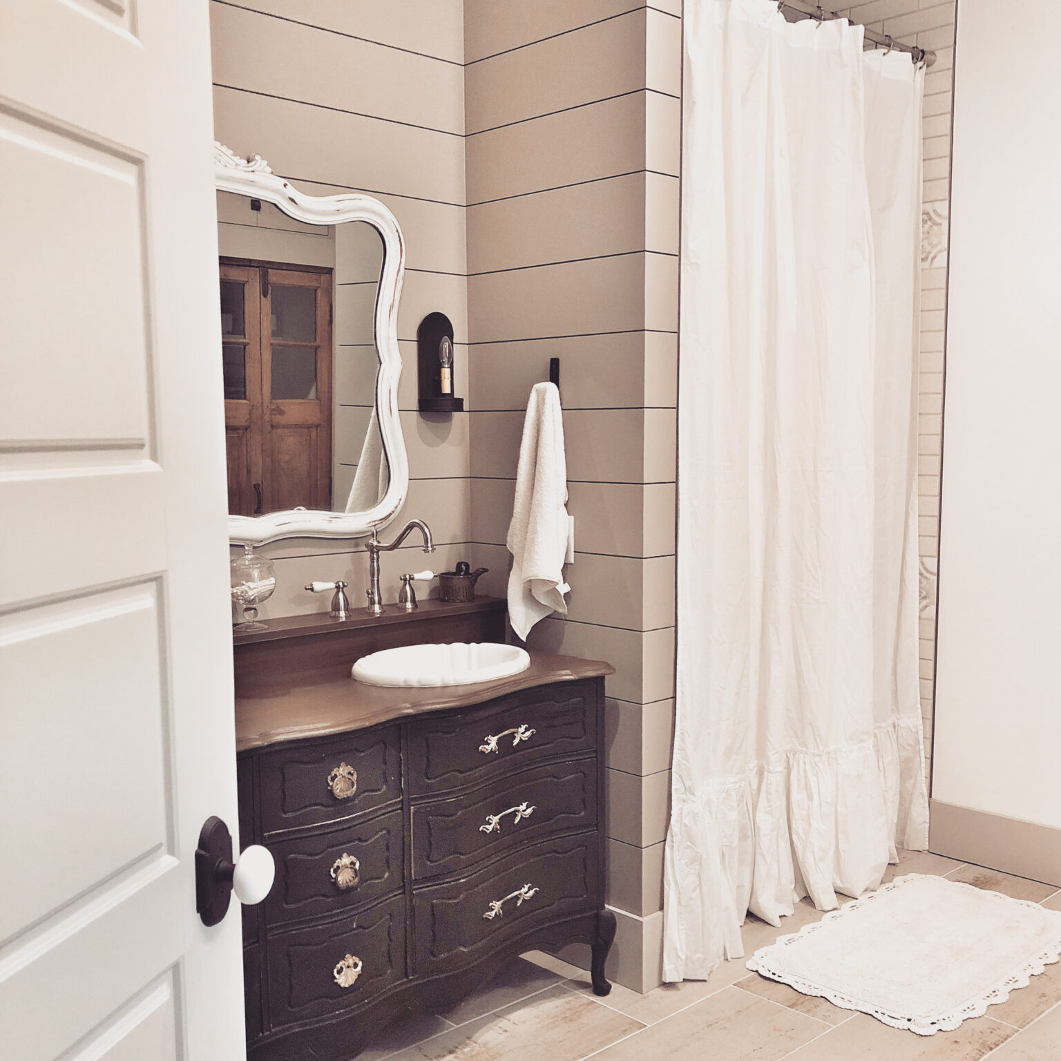 Our Farmhouse is Featured - littlehousesimpleliving.com