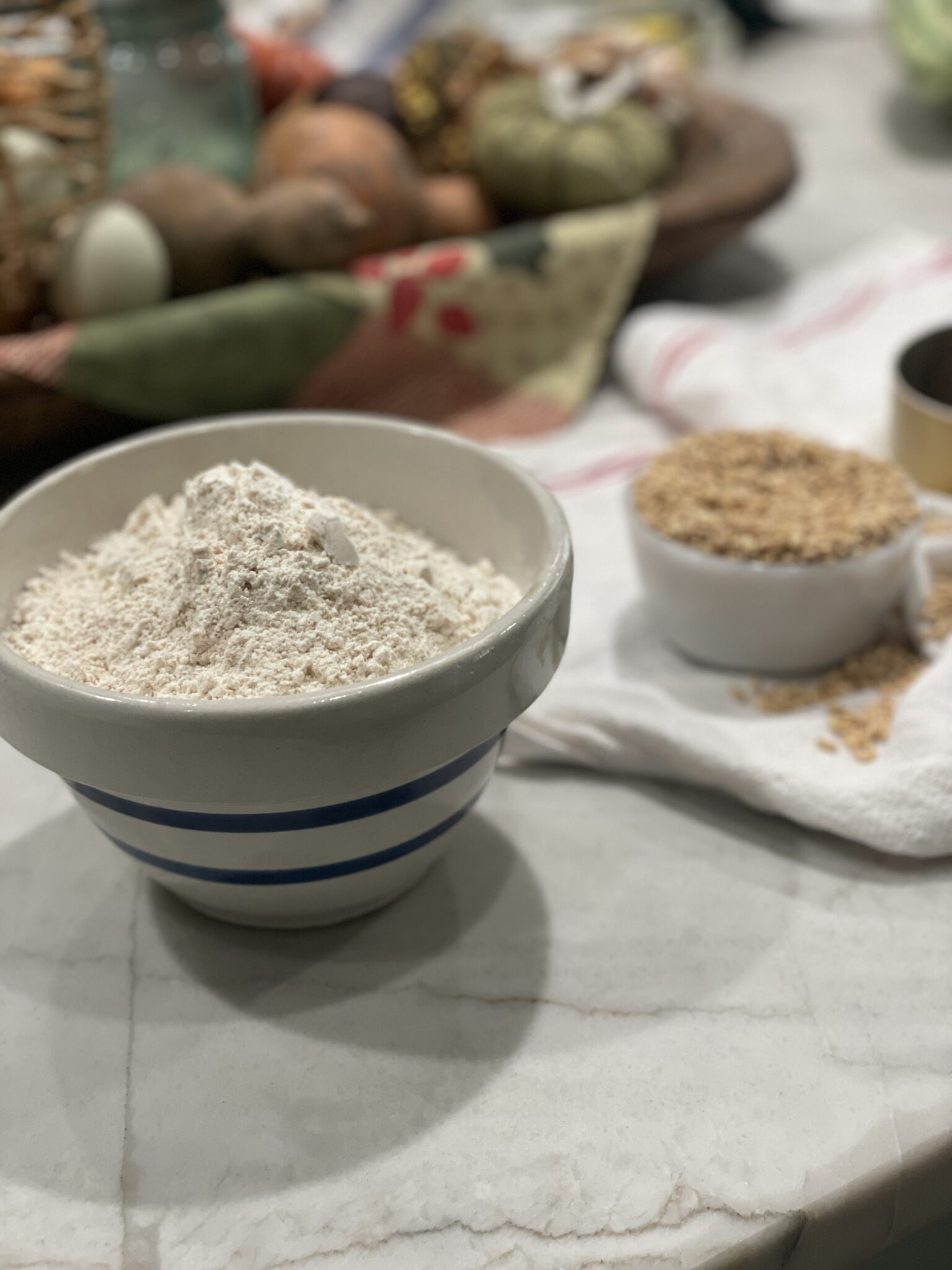 Milling Your Own Flour: Beginner’s Guide - littlehousesimpleliving.com